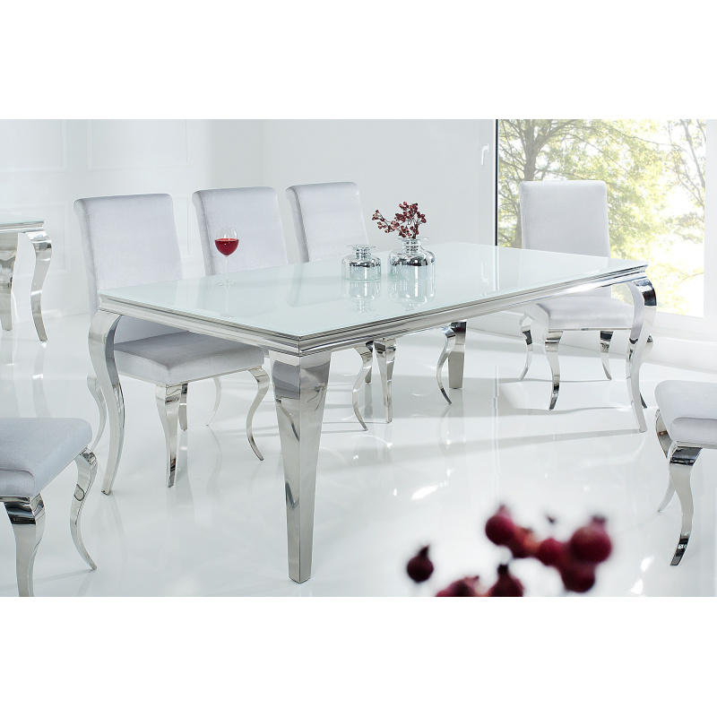 Tavolo da pranzo barocco moderno in acciaio argento, piano in vetro ... Tavolo da pranzo barocco moderno in acciaio argento, piano in vetro ...